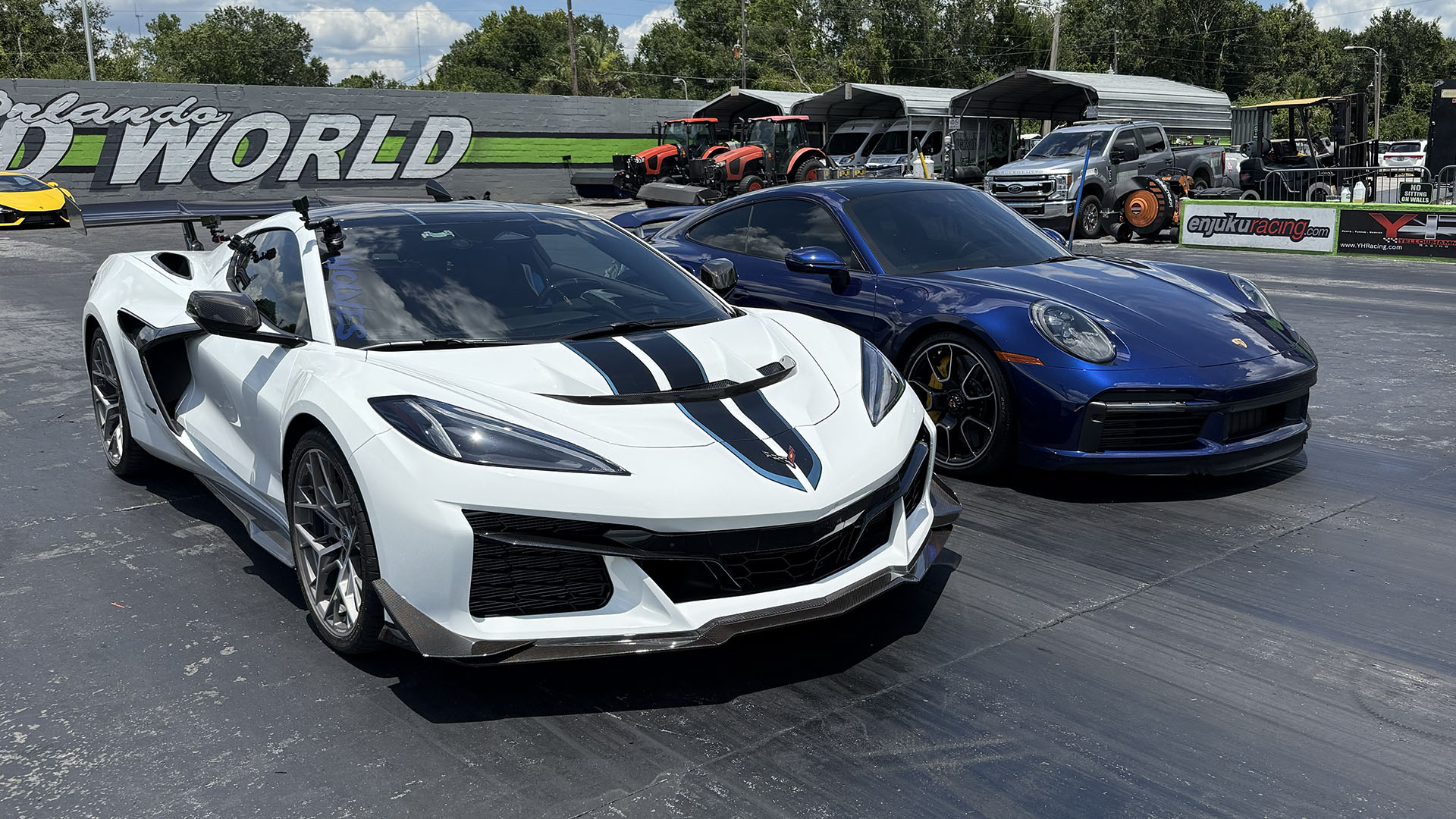 Ultimate Showdown: Corvette C8 ZR1 vs. Porsche 911 Turbo S - Drag Race ...